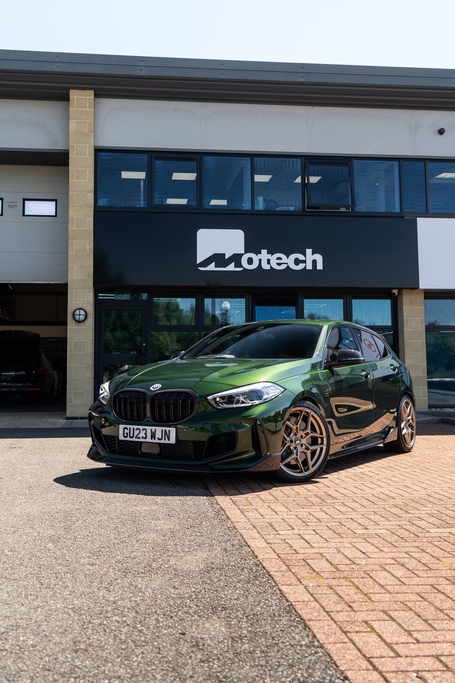 BMW F40 M135i M-W1 19" Neodyme Gold Wheels